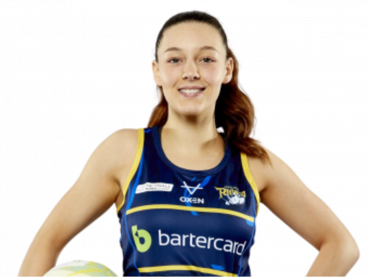 Cassie Howard (Dutton's 2021) Makes Netball Super League Debut | News ...